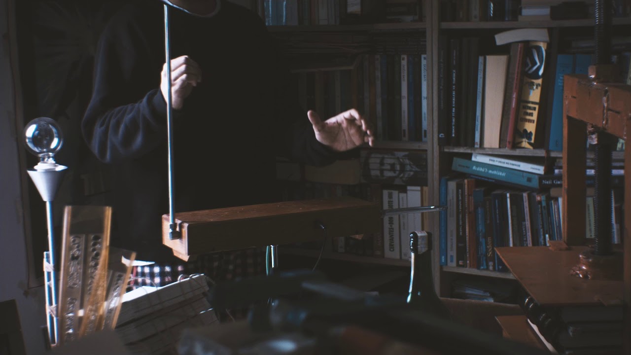 Sertab Erener - Yalnızlık Senfonisi - Theremin Version - YouTube