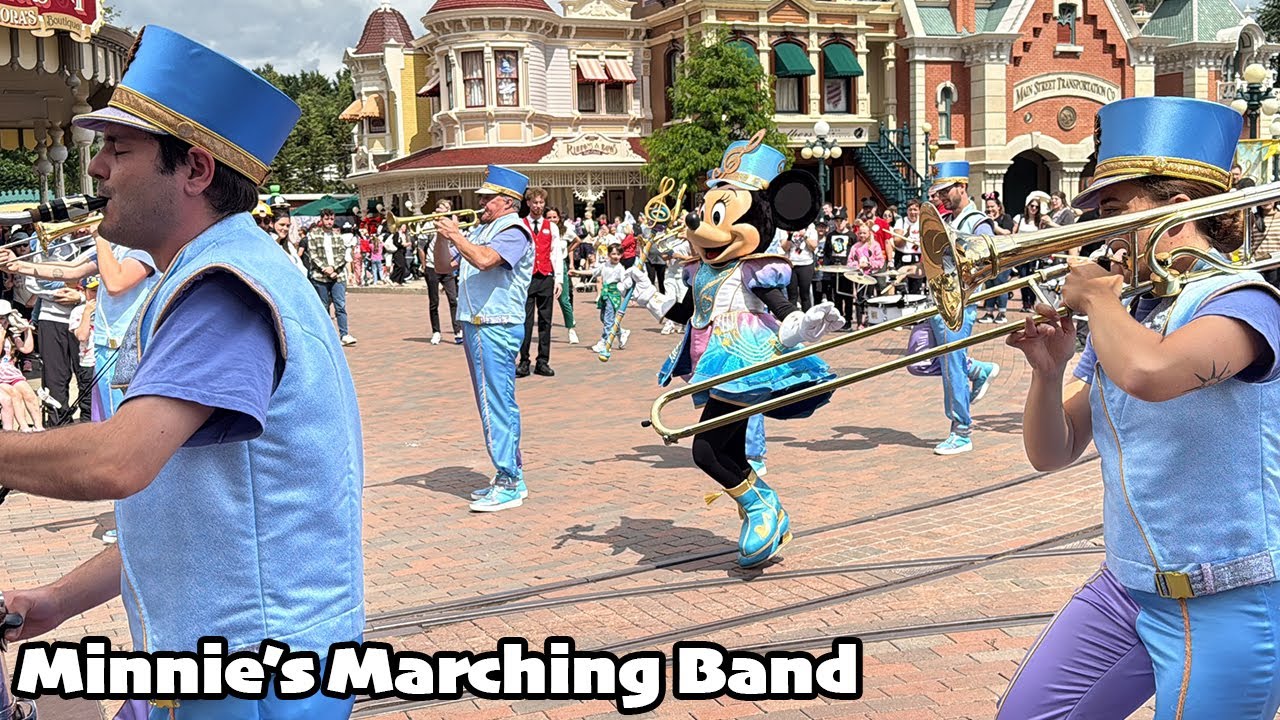 Disneyland Paris - Disney Music Festival - Minnie's Marching Band ...