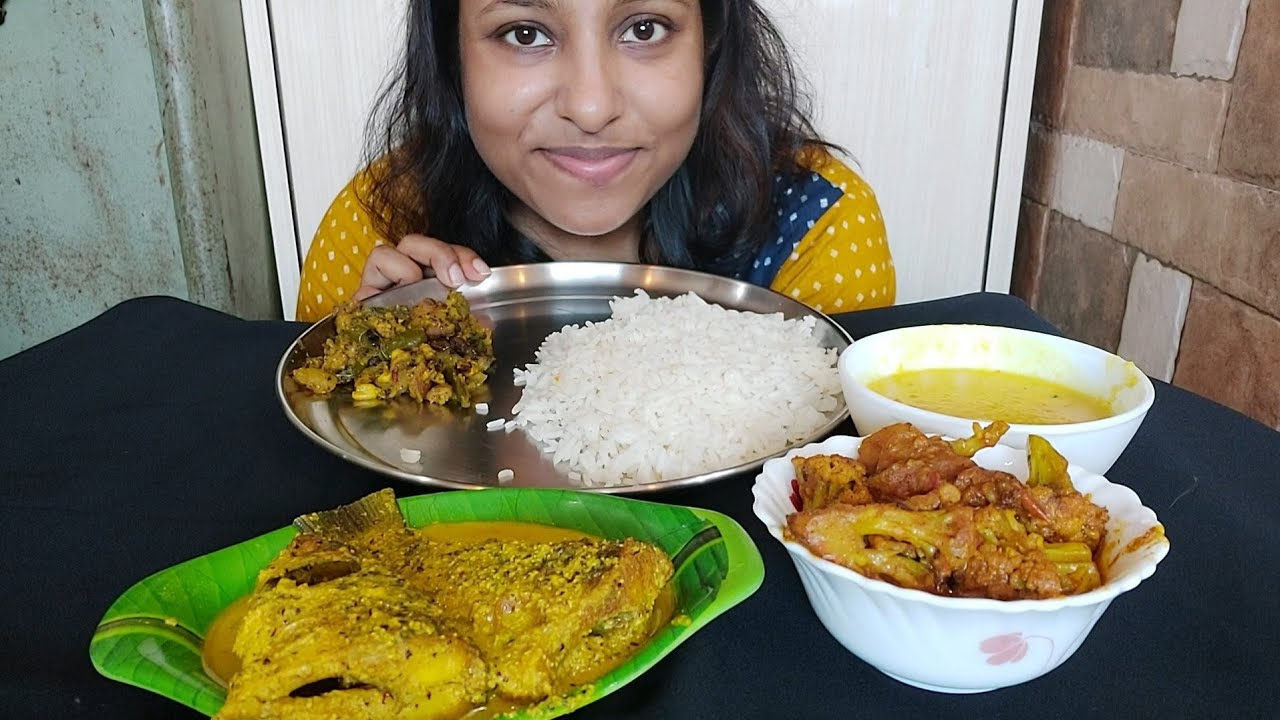 Eating Show - Rice, Dal, Aloo Gobi Sabzi, Mastard Fish Curry, mixed Veg ...