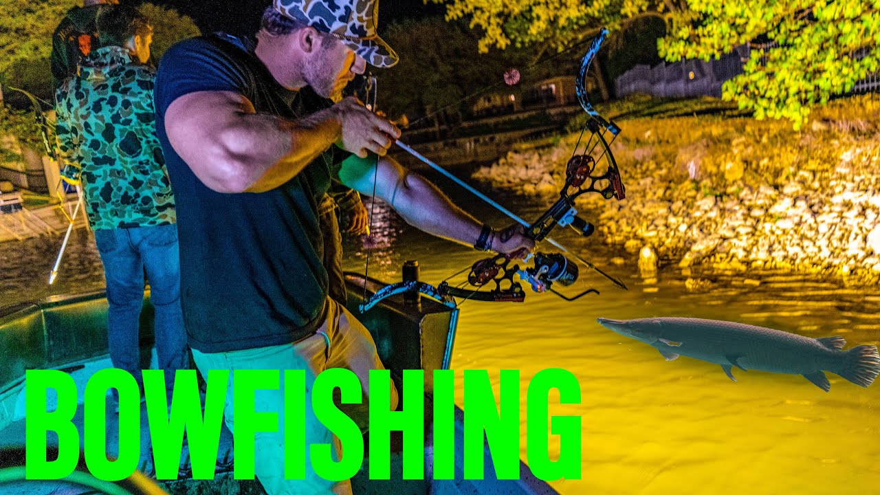 BOW FISHING DALLAS SUBURBS!! - YouTube