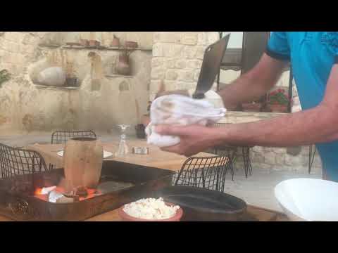 Testi kebabı servisi Lagarto restaurant Ürgüp Göreme