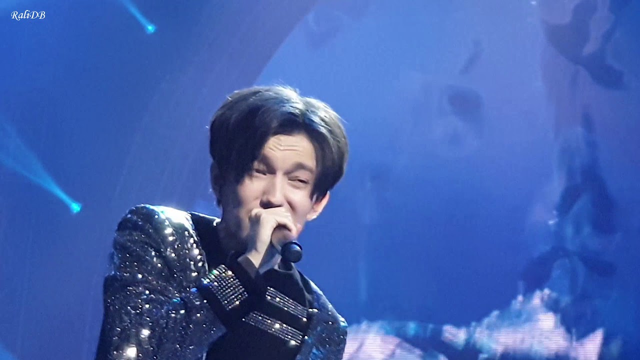 Dimash Kudaibergen Autumn Strong /Димаш Кудайберген 20190323 Fan camera ...