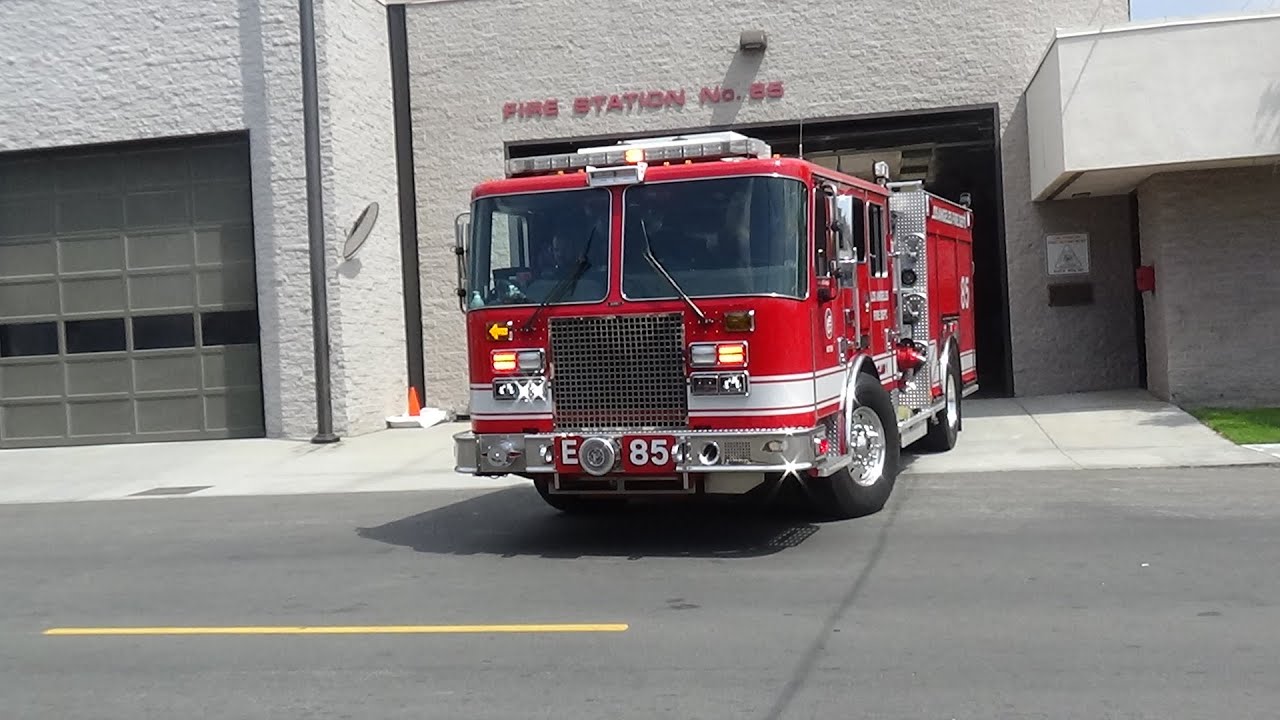 LAFD Engine 85 responding - YouTube