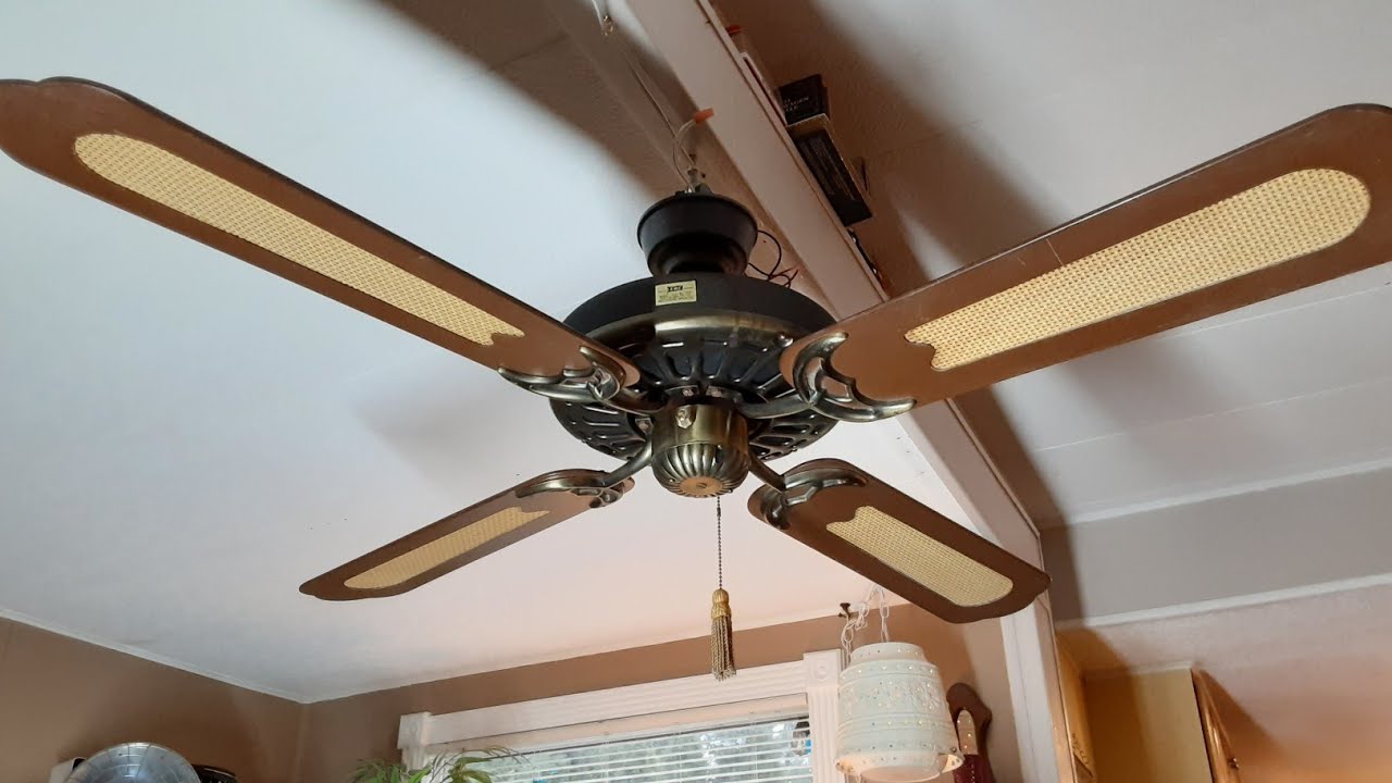 SMC A52 52" ceiling fan - YouTube