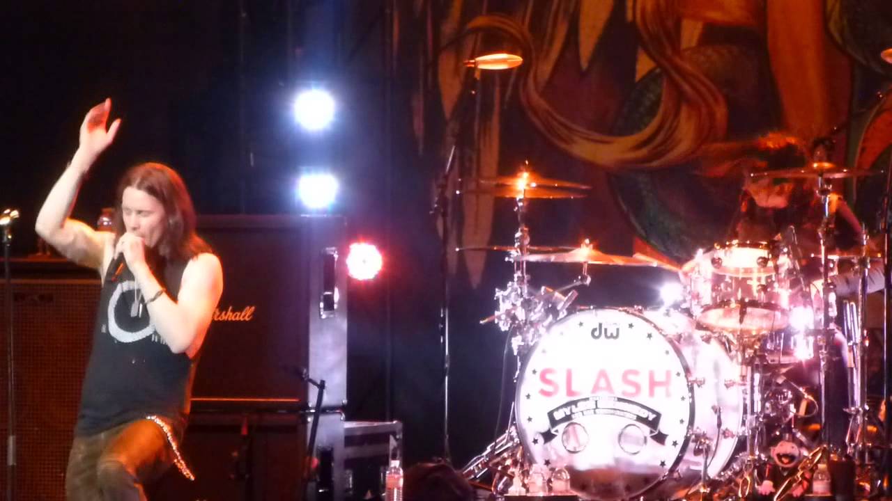 Slash - Standing in the Sun @ The Wiltern Theatre, Los Angeles, CA, USA ...