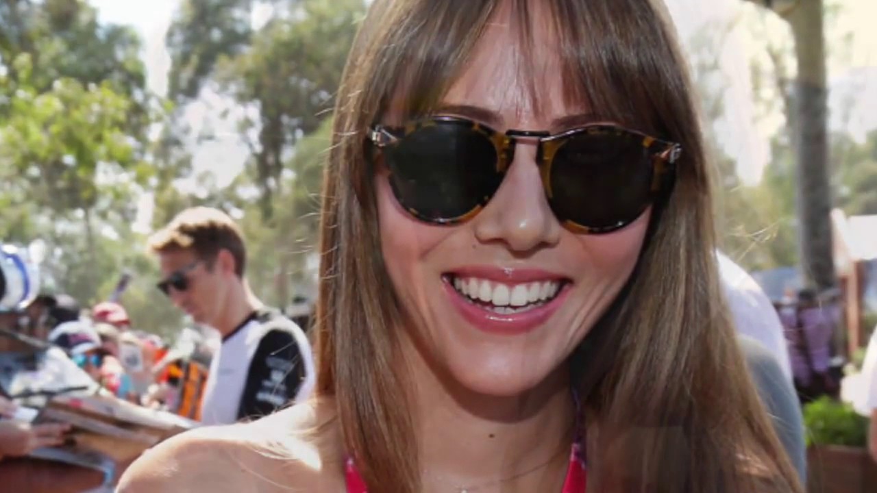 Grid Girls F1 GP Australia 2015 mp4 - YouTube