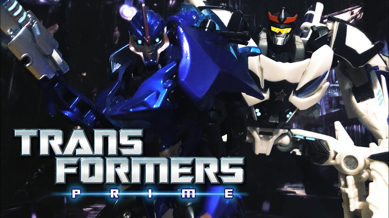 Transformers Prime | Arcee’s Path | Live Motion - YouTube