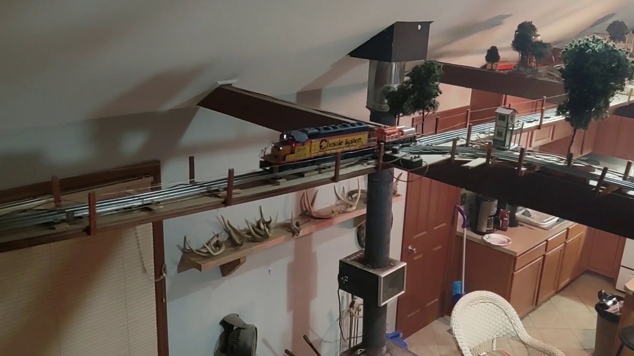 lionel o scale cleaning car - YouTube