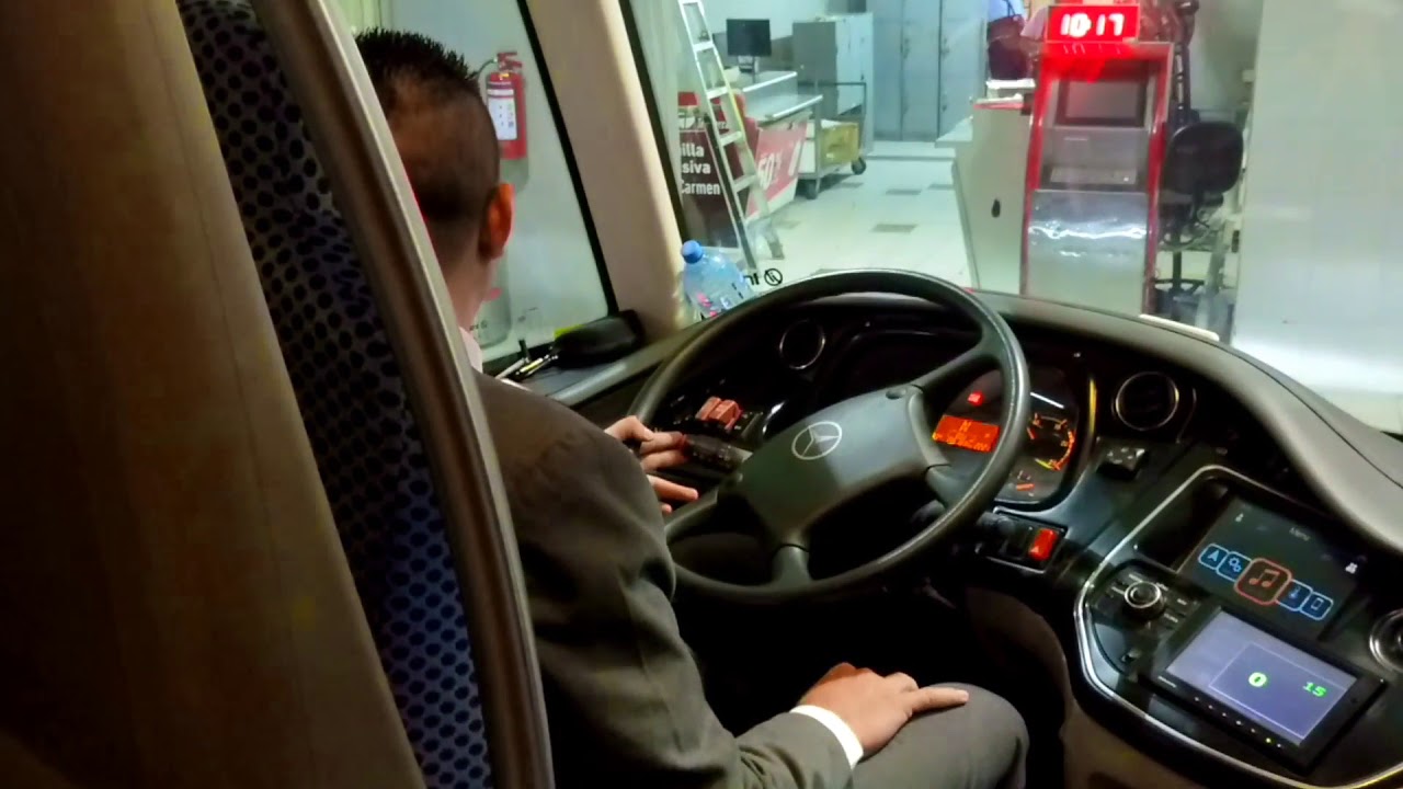 Bienvenido abordó de parte de un Conductor de grupo ADO hacia sus ...