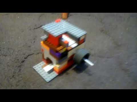 Lego turbine engine v1.0 - YouTube