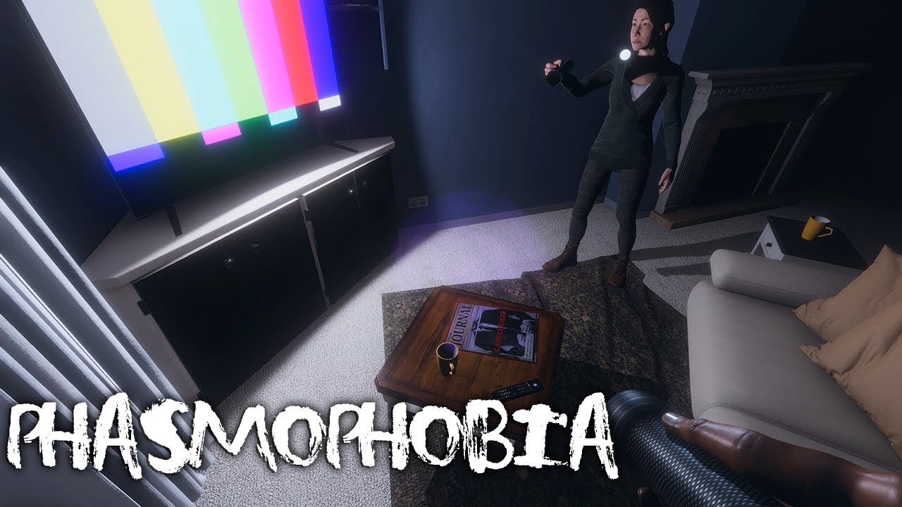 Scaring And Trolling My Friend On Phasmophobia | Phasmophobia E1 - YouTube