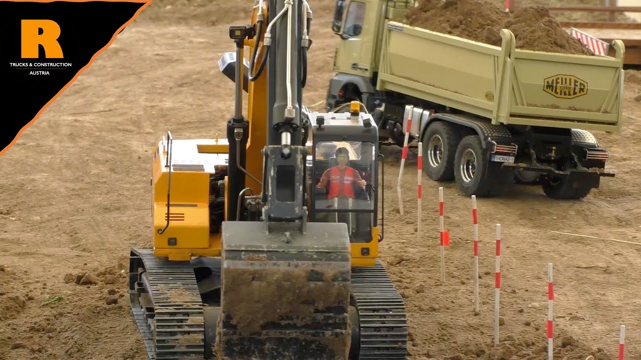 MIND BLOWING RC TRUCKS & CONSTRUCTION ZONE! Really hard @ work! - YouTube