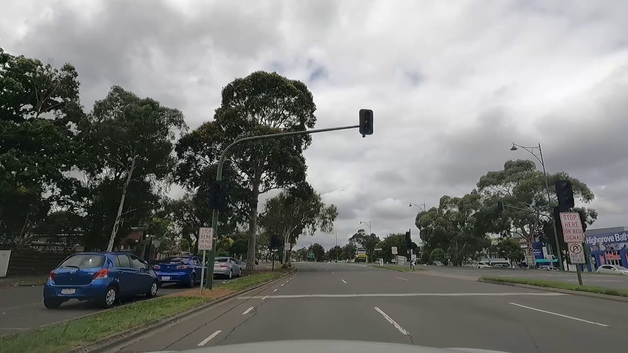 Driving to the Nunawading Library, Victoria, Australia - YouTube