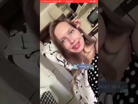 Hot Russian girl teasing (bigo live)