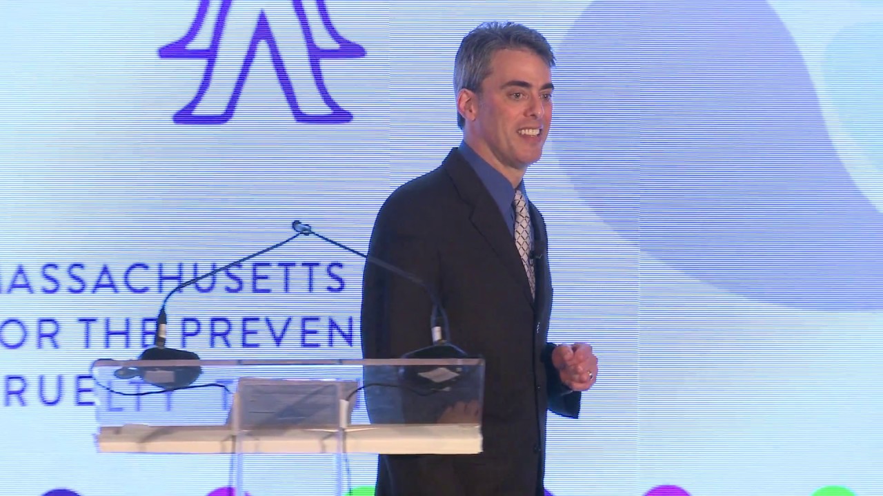 LIVE AUCTIONEER Andy Saks runs "auction warm-up" for Mass. children's ...
