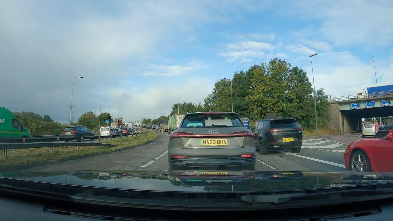 The M62: Britain’s Worst Traffic Jam (And It’s Getting Worse) - YouTube