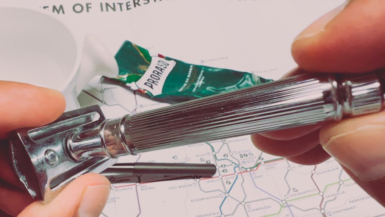 Broken Safety Razor broke! I need a new one! - YouTube