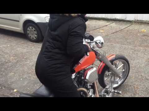 Harley Davidson sesi sevenlere
