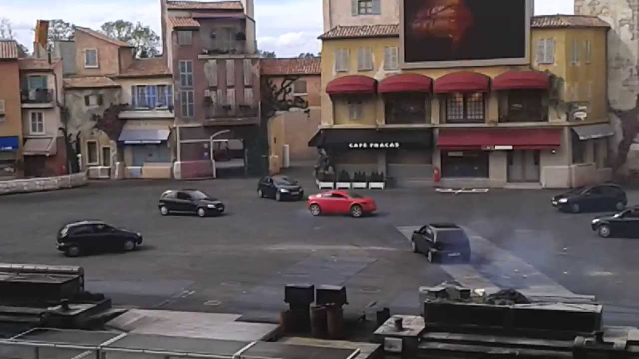 Moteur... Action! Disneyland Paris. Stunt Show 2 - YouTube