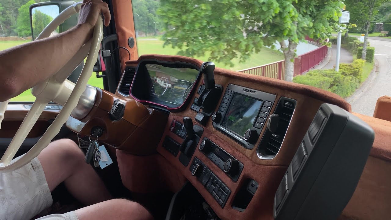 Scania R580 Exhaust pipes V8 sound + Fully Loaded Uphill Exterior View ...