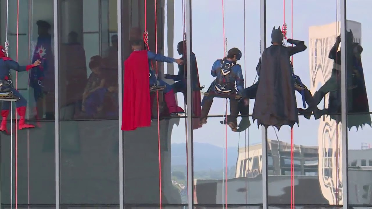 Superhero window washers at Children's of Alabama - YouTube