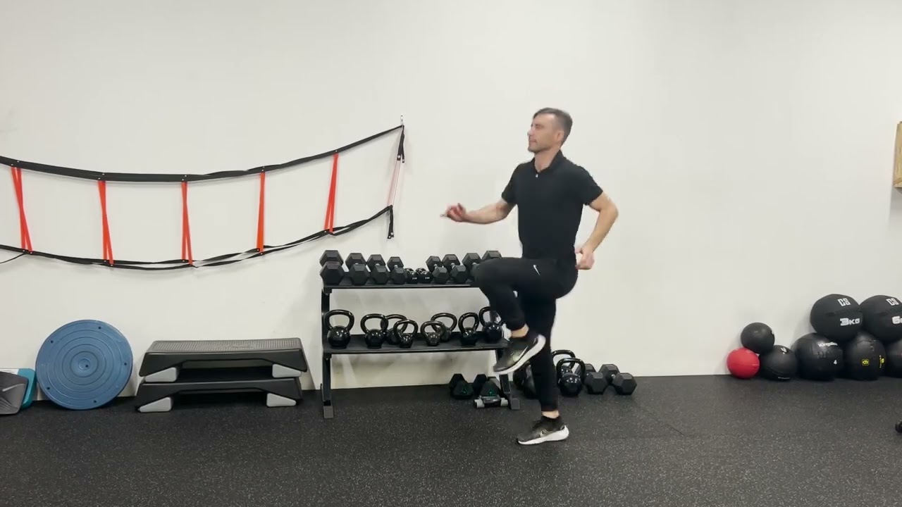 High Knee (Skip Alto) - YouTube