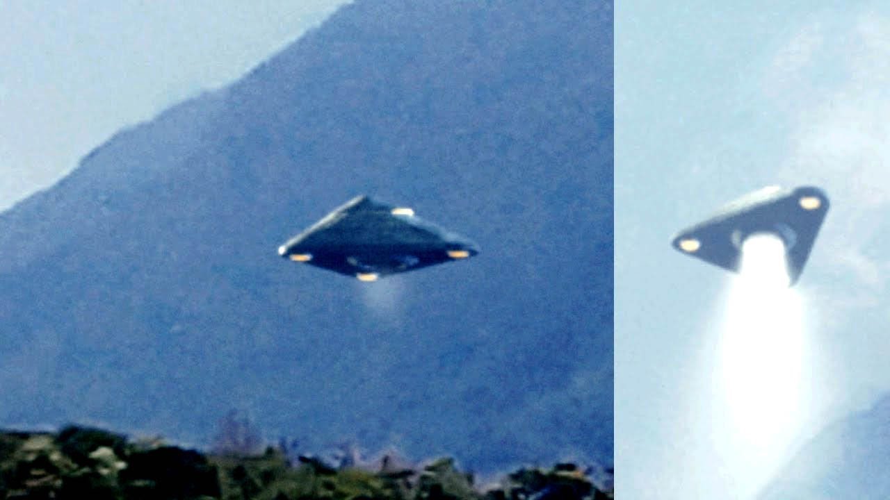 Triangle shaped UFO | UFO Video 2020 - YouTube