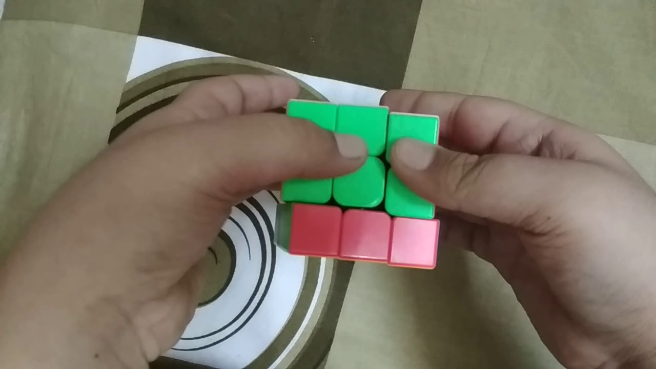 Finger tricks for a 3x3 cube - YouTube