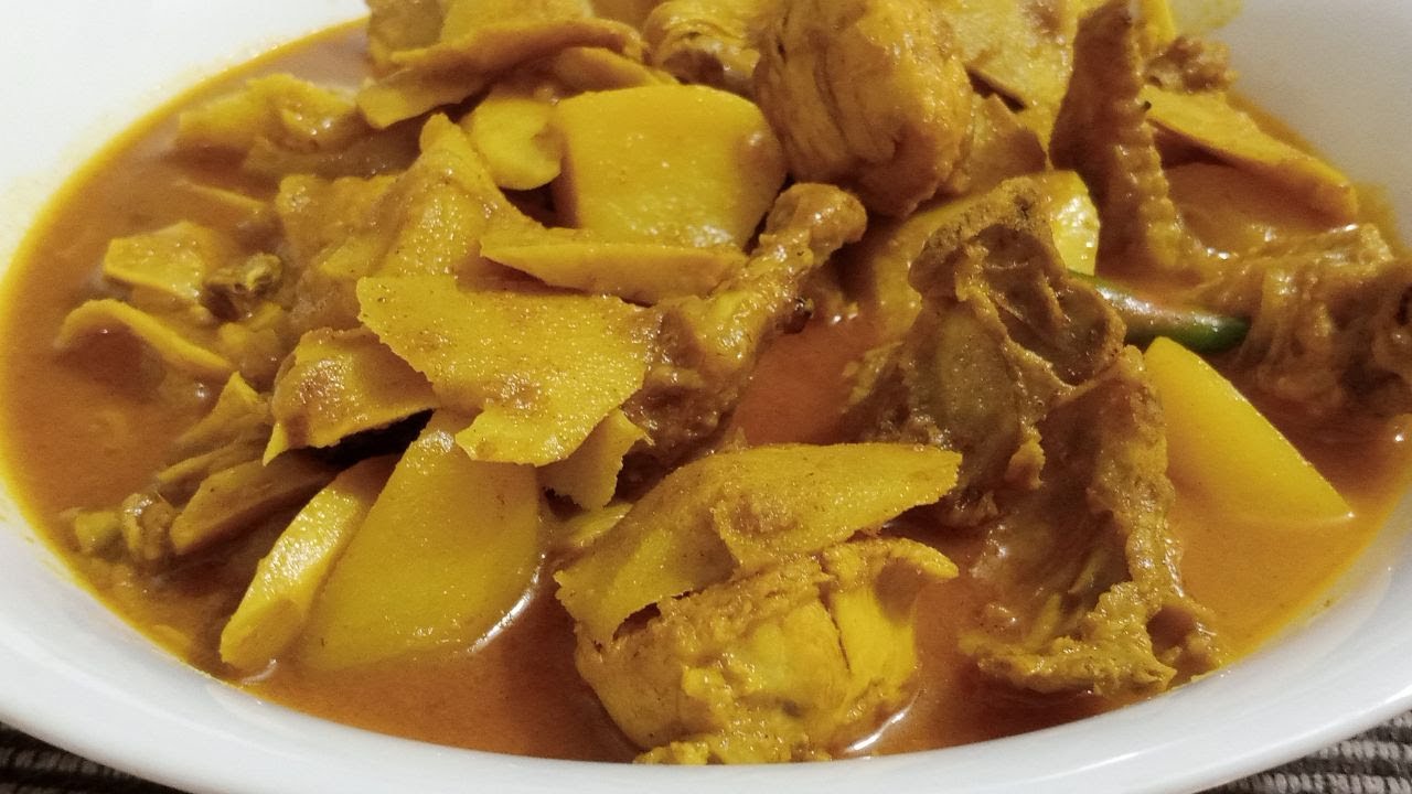 মুরগির মাংস দিয়ে বাঁশ কোড়ল রেসিপি || Bamboo Shoots With Chicken ...