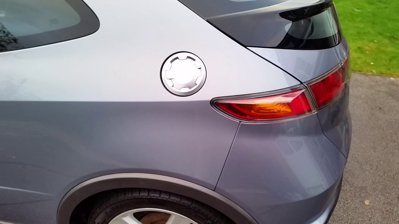 Gloss Waxaddict Vortex - YouTube