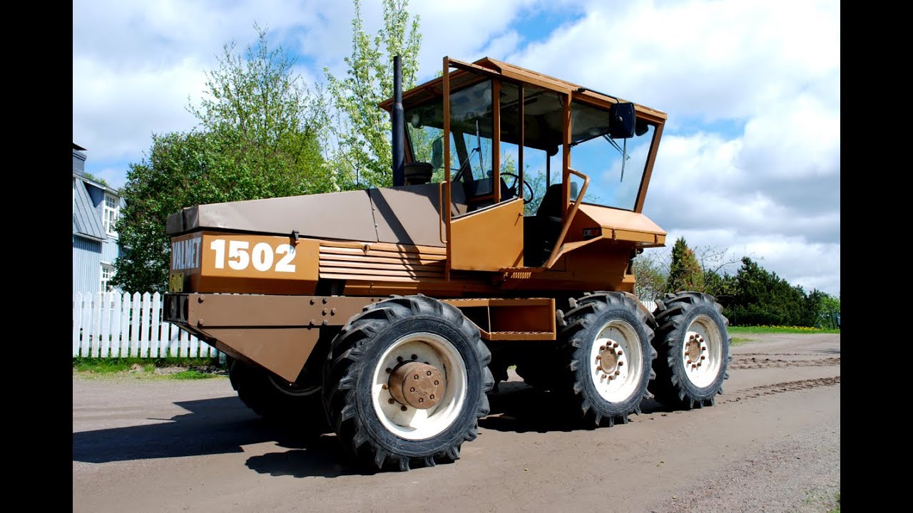 Valmet 1502 - boggitraktorn - YouTube