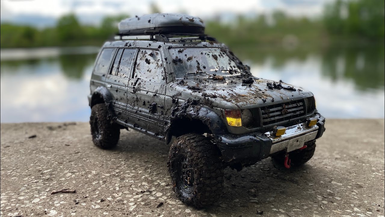 RC Mitsubishi Pajero solo ride - YouTube