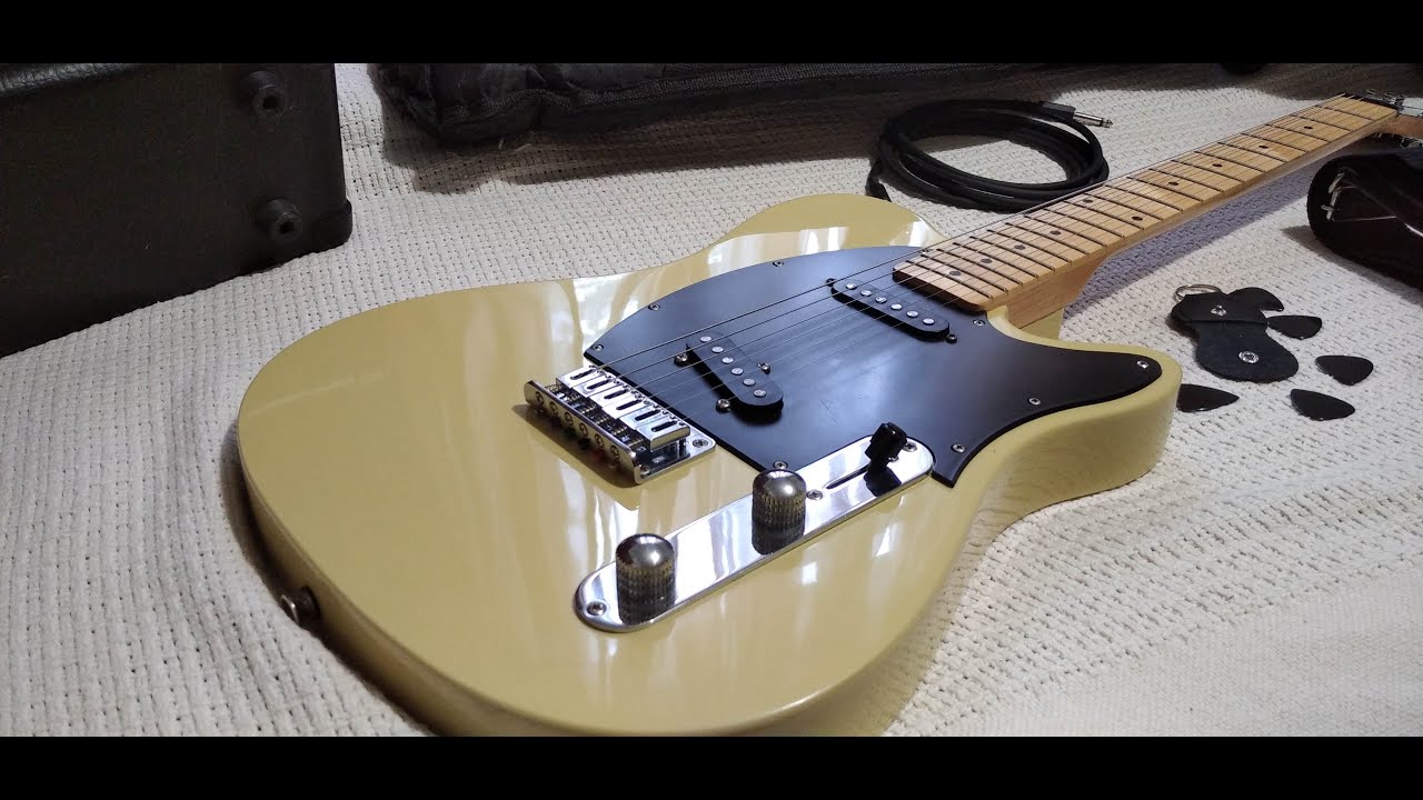 Гитарный набор. Электрогитара First Act ME302 и комбик Kustom KG1 - YouTube