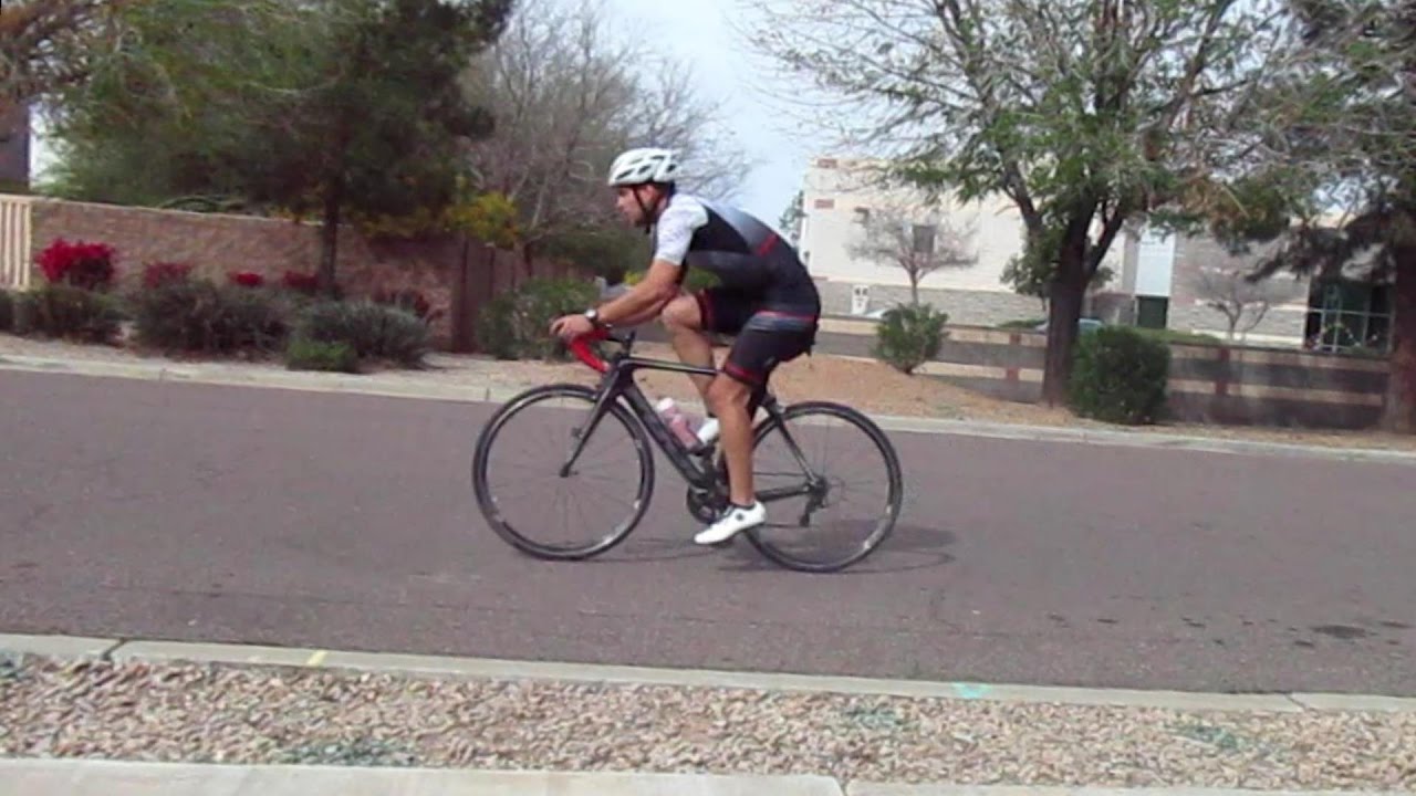 1st Crit Pre-Race Routine - Bike set up - YouTube