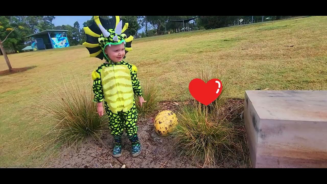 Dinosaur Park Adventure - YouTube