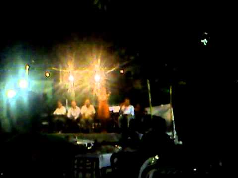 Αυτος ο ανθρωπος-Βικυ Πανταζη 26/7/12 - YouTube