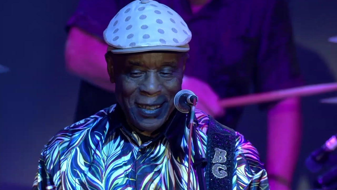 Big Head Todd and the Monsters feat. Buddy Guy - Hoochie Coochie Man ...