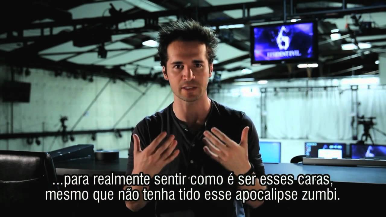 Christopher Emerson - Voice of Piers Nivans - Resident Evil 6 - YouTube