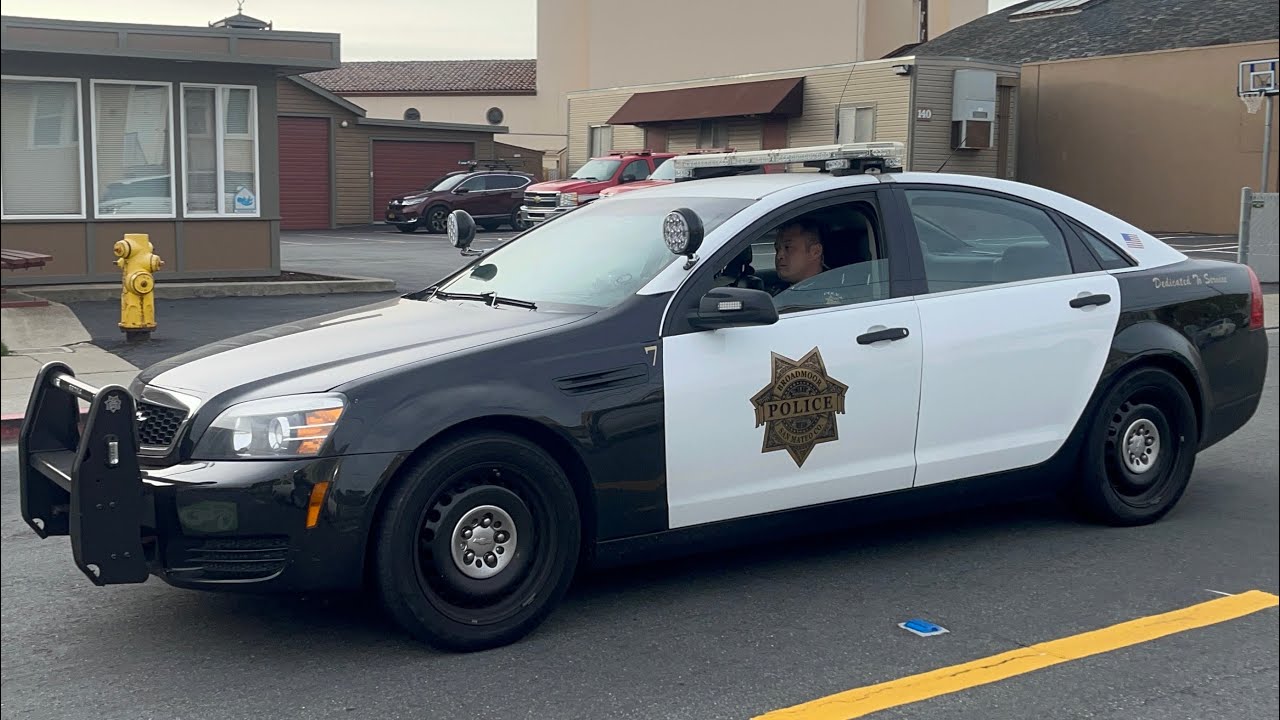 Broadmoor Police Dept. Unit 7 Responding (Code 1) - YouTube