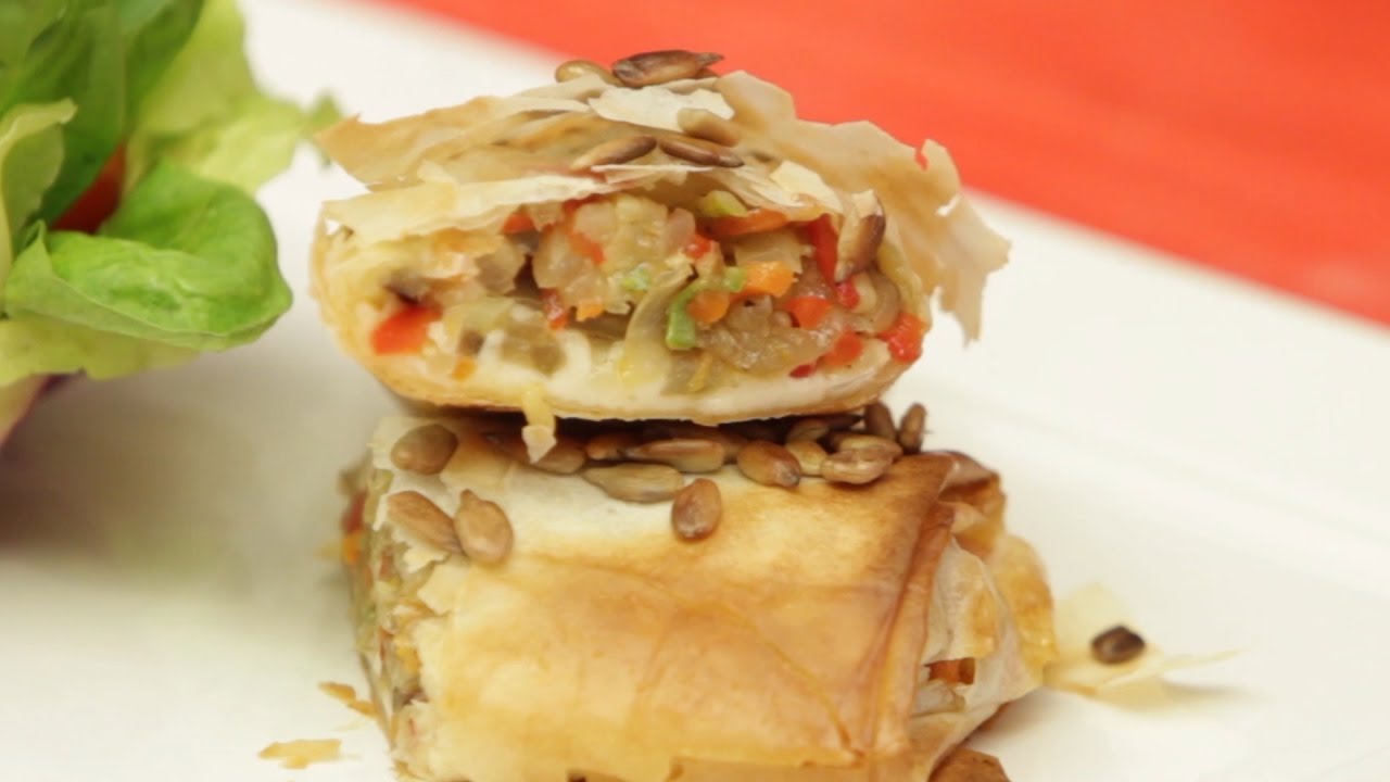 Una manera diferente de comer verduras: "Strudel de vegetales" - YouTube