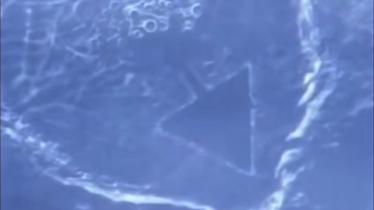 Creepy Footage of a Pyramid Structure on the Moon - YouTube