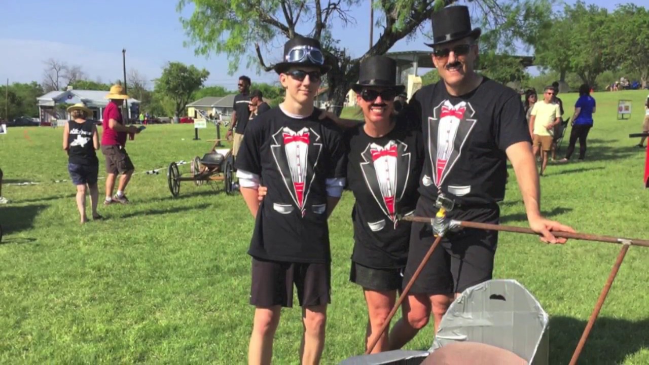 Dignowity Hill Push Cart Derby 2017, TEAM: FREE Parking - YouTube