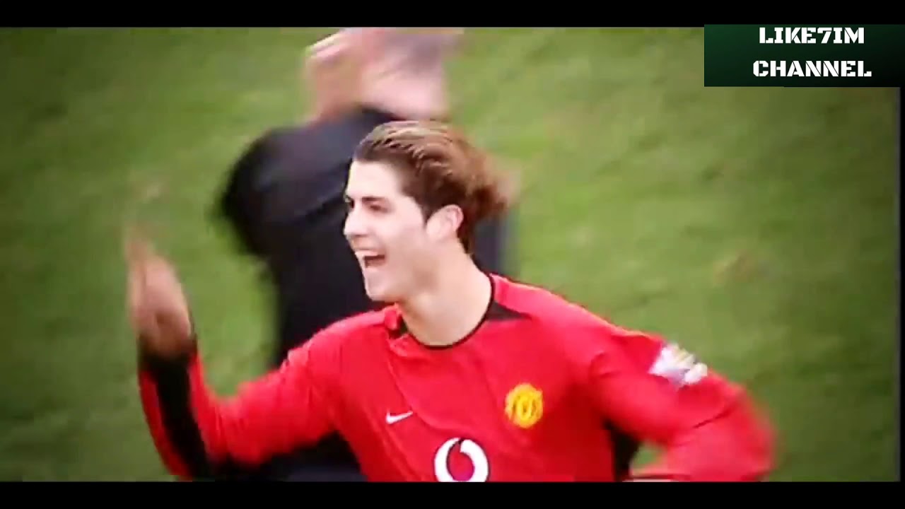 Cristiano Ronaldo *AMAZING SHOOT*.......ILIKETHIS - YouTube