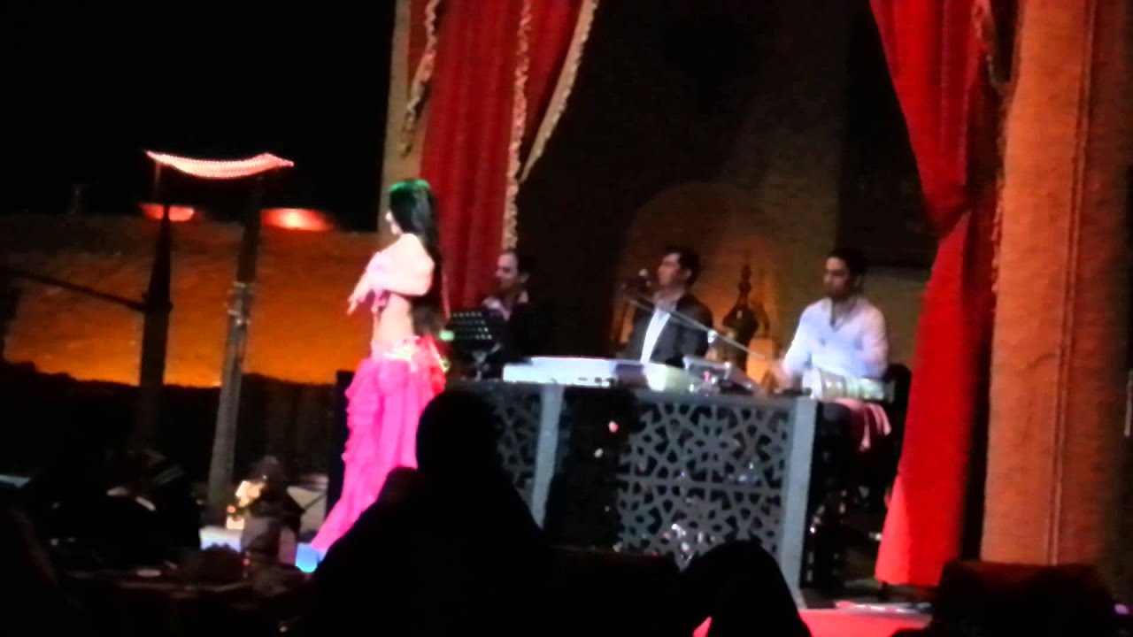 Aziza Belly Dancer Bab Al Shams Dubai - YouTube