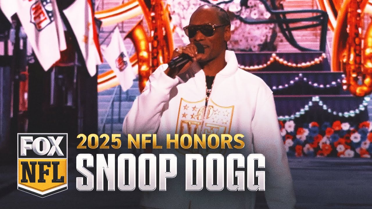 Snoop Dogg's opening monologue at the 2025 NFL Honors Awards | Super ...
