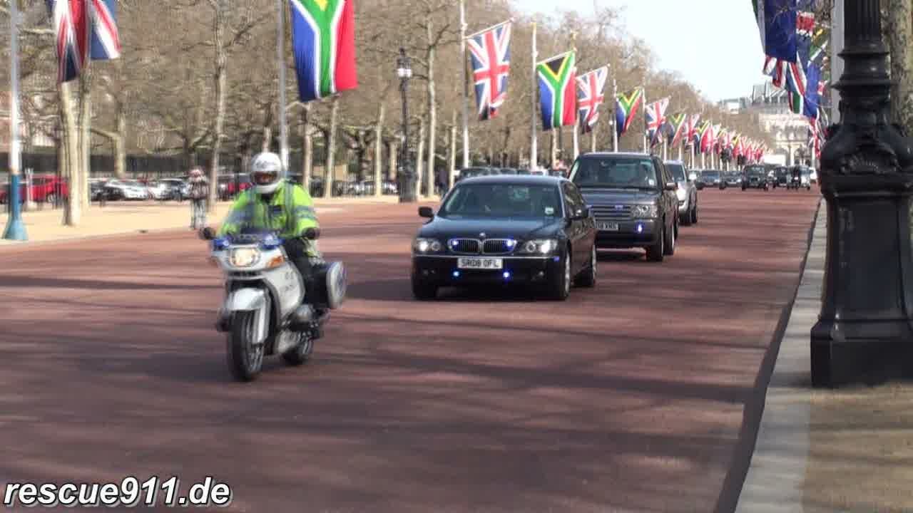 Police VIP escort - YouTube