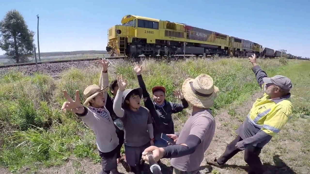 GATTON RUGBY FARM WORKING HOLIDAY【澳洲農場工作】 - YouTube