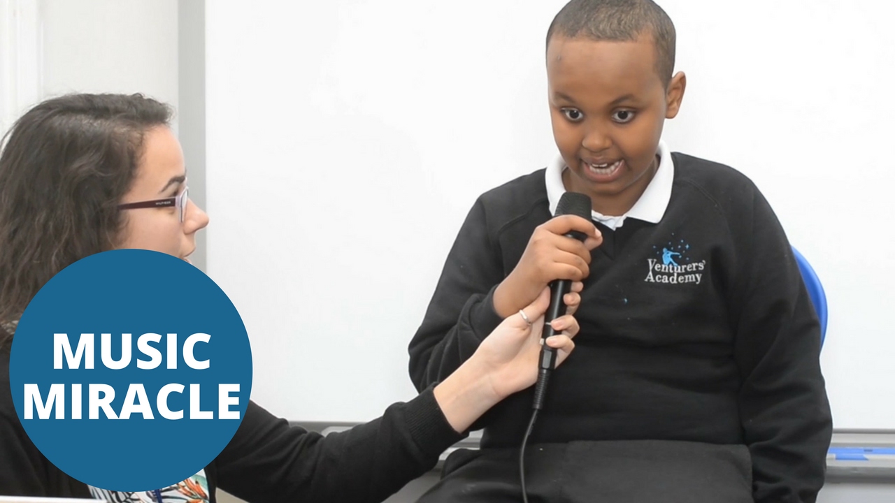Incredible moment an autistic boy sings for the first time - YouTube