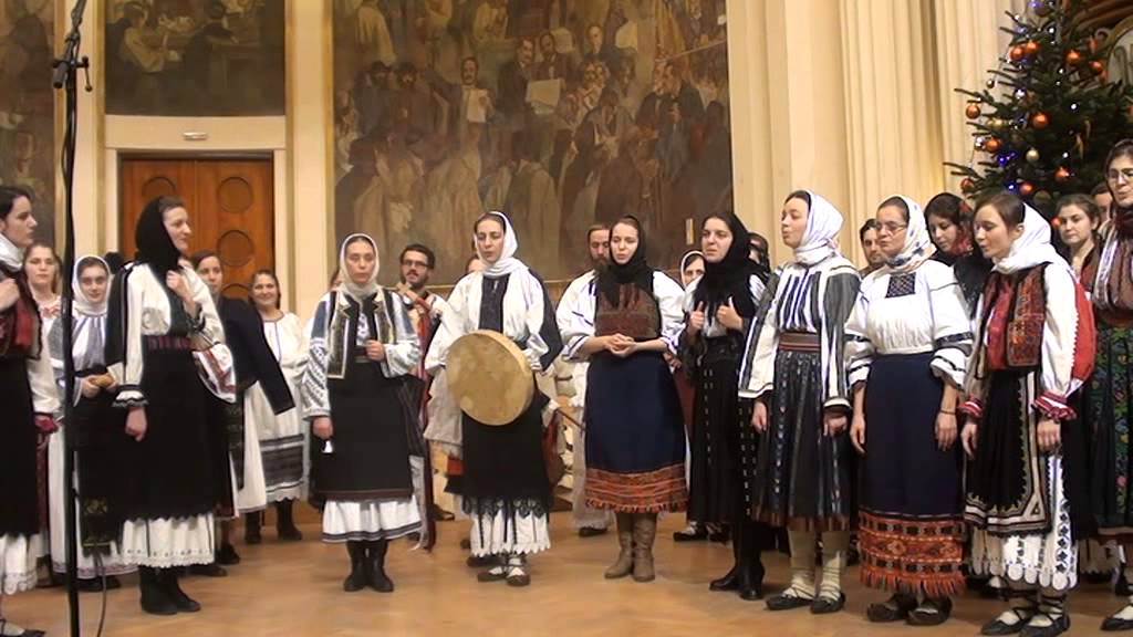 Concert de colinde vechi – Veselește-te, Domn bunu’! - YouTube