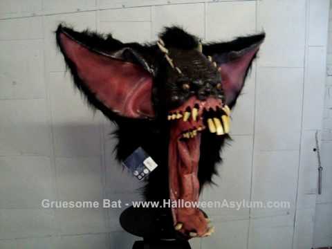 HalloweenAsylum.com Gruesome Bat Creature Reacher Mask - YouTube